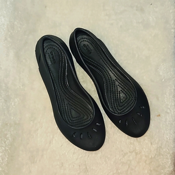 CROCS | Shoes | Crocs Iconic Kadee Ballet Flat Women Size W 7 Slip On Laser Cut | Poshmark